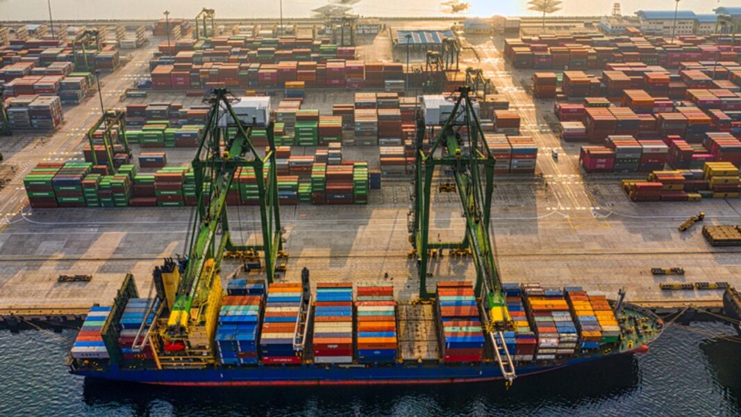 Manfaat Freight Forwarder Untuk Bisnis Perusahaan